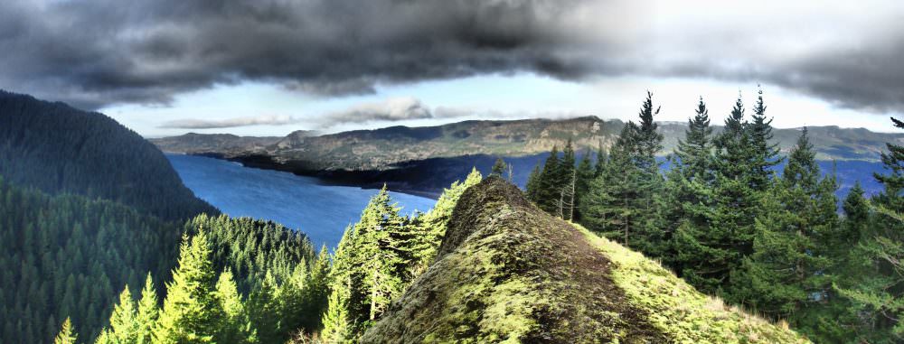 Rock of Ages Hike - Columbia River Gorge, Oregon