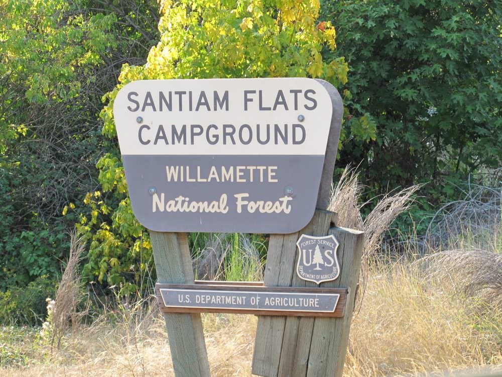 Santiam Flats Campground - Detroit Lake, Oregon