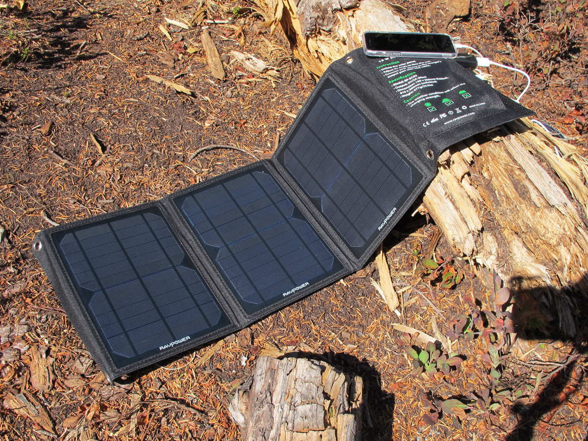 RAVPower Foldable USB Solar Charger Review